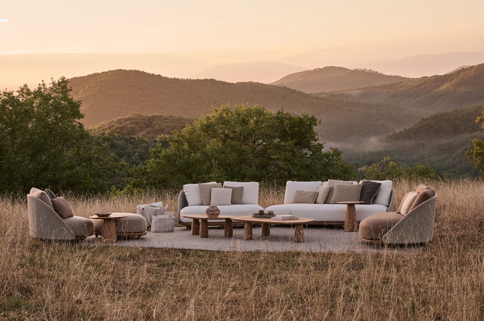 TRIBÙ | Elio Collection: Softly Rounded Silhouette for Ultimate Comfort