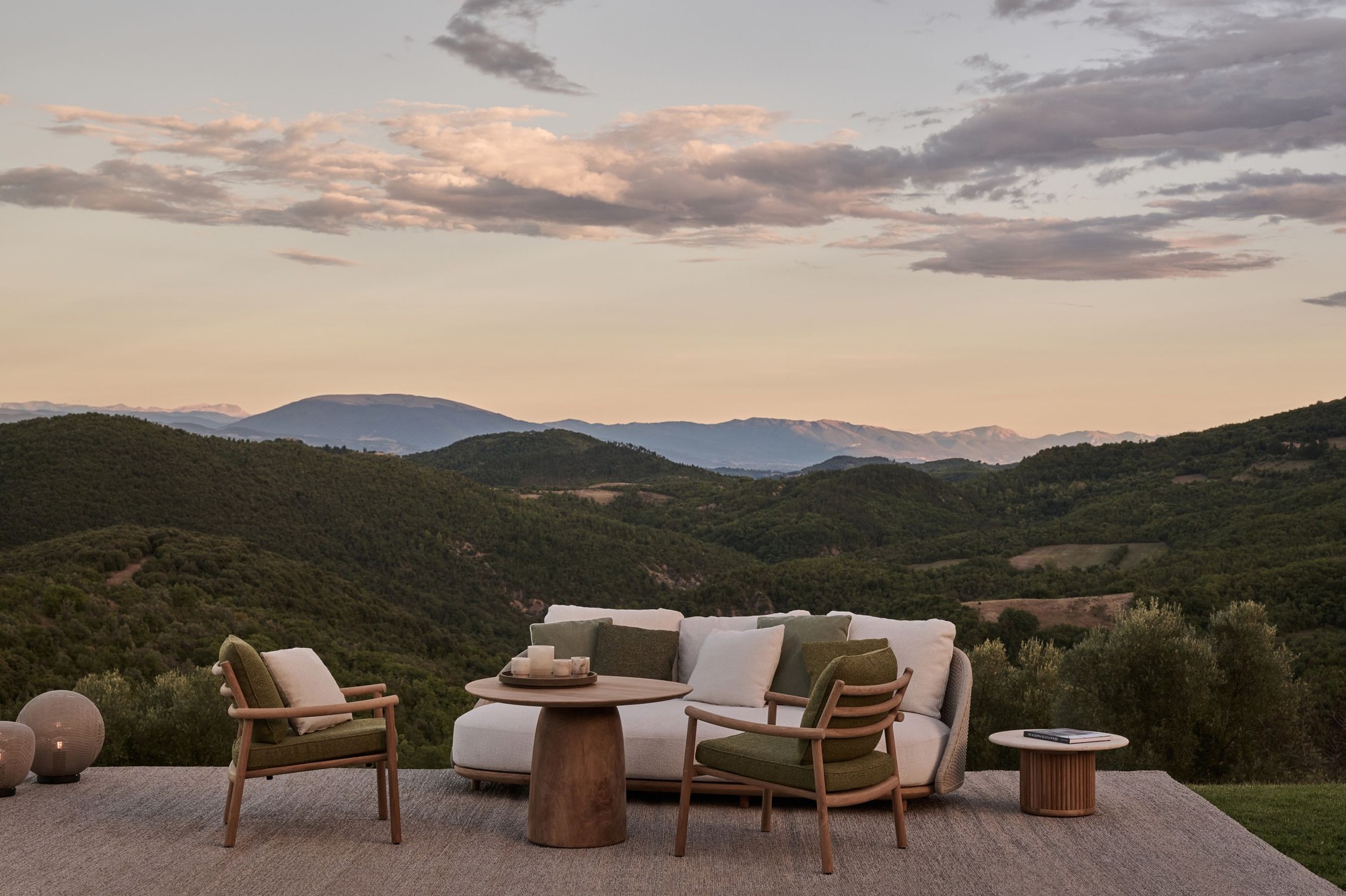 TRIBÙ | Elio Collection: Softly Rounded Silhouette for Ultimate Comfort