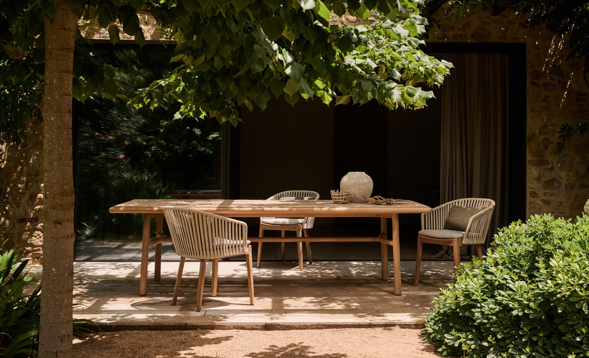 TRIBÙ | Mood collection: harmonious craftsmanship: teak and handwoven ...
